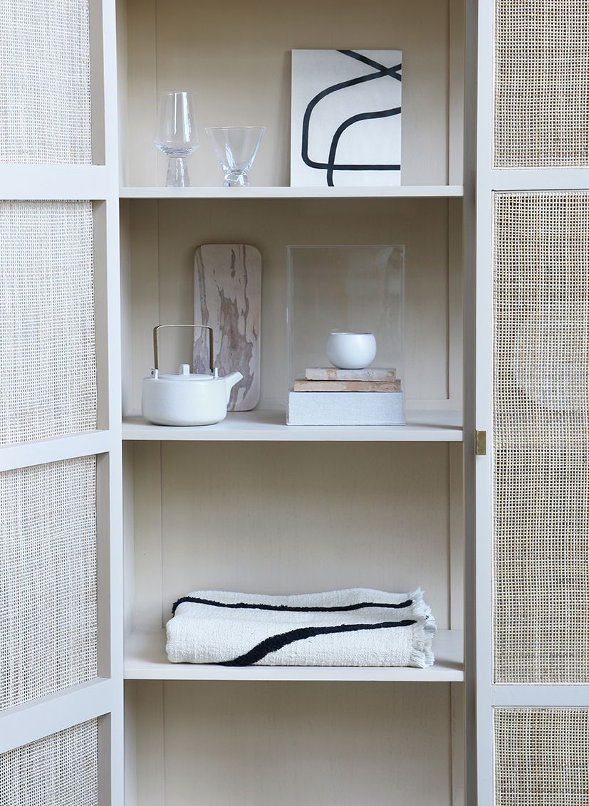 HK Living kast webbing cabinet hout B125 x D40 x H200 cm | DEBA Meubelen