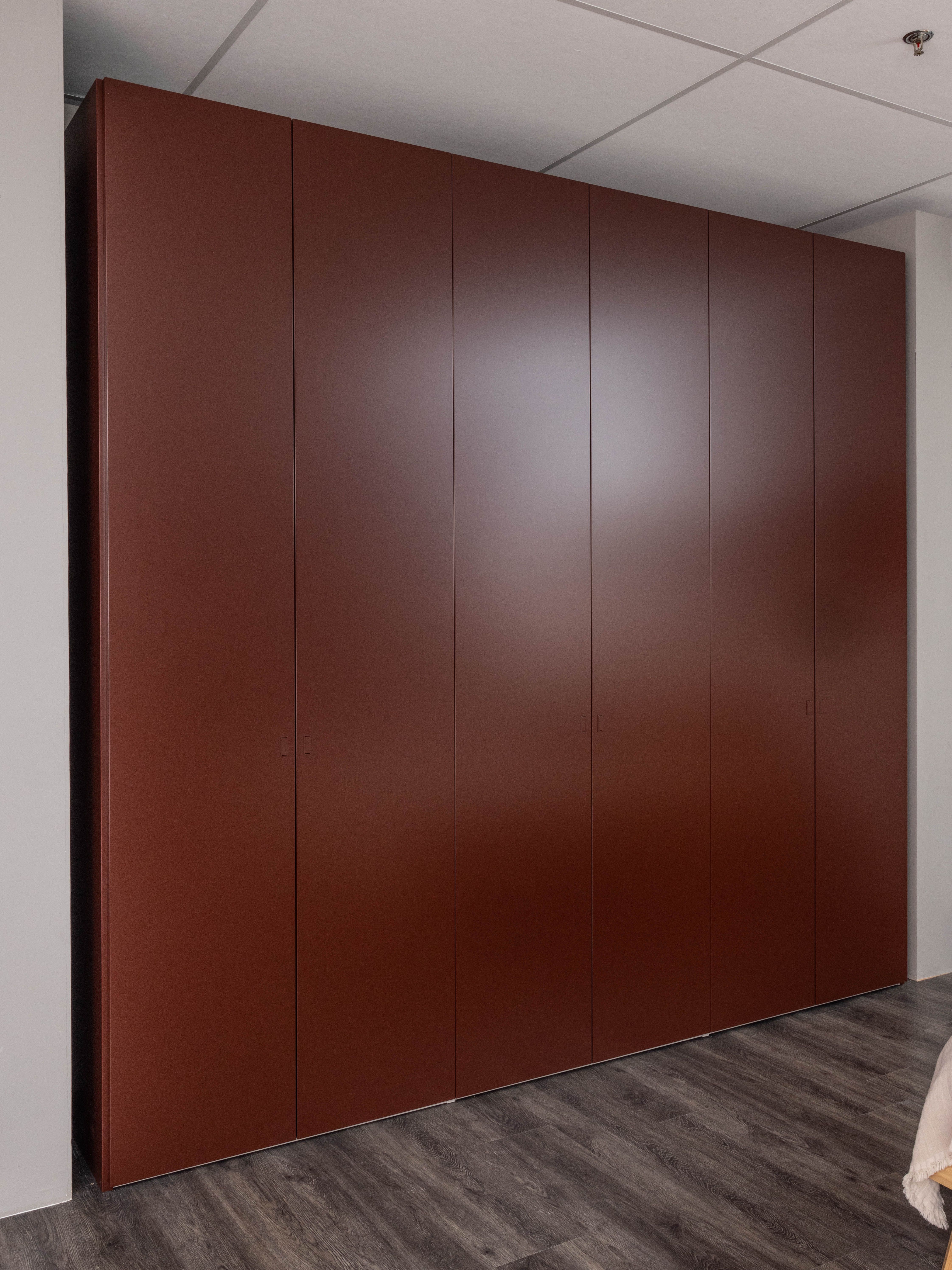 Novamobili Night Collectie draaideurkast mat mogano rood B272,5 x D58,2 ...