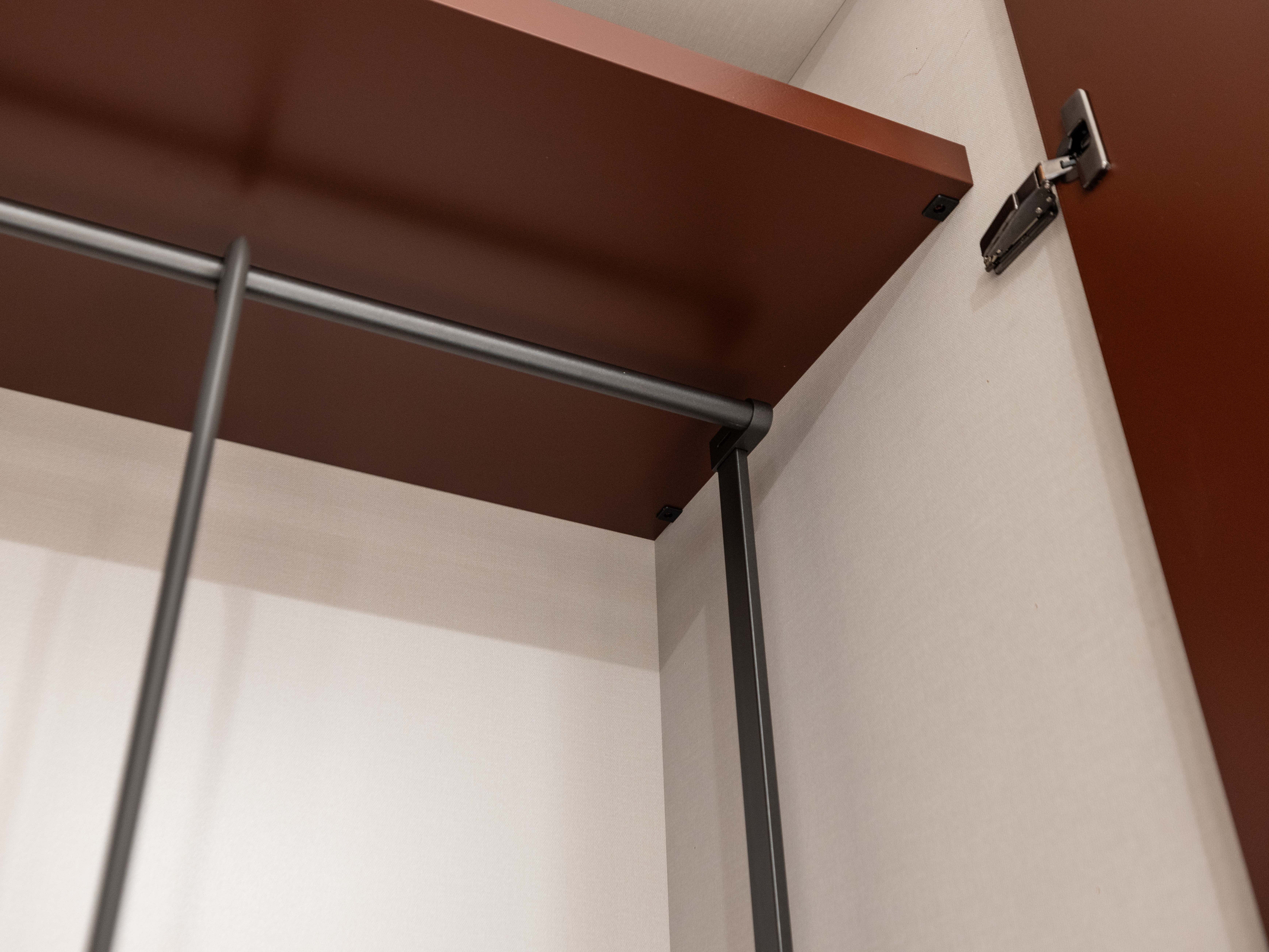 Novamobili Night Collectie draaideurkast mat mogano rood B272,5 x D58,2 ...