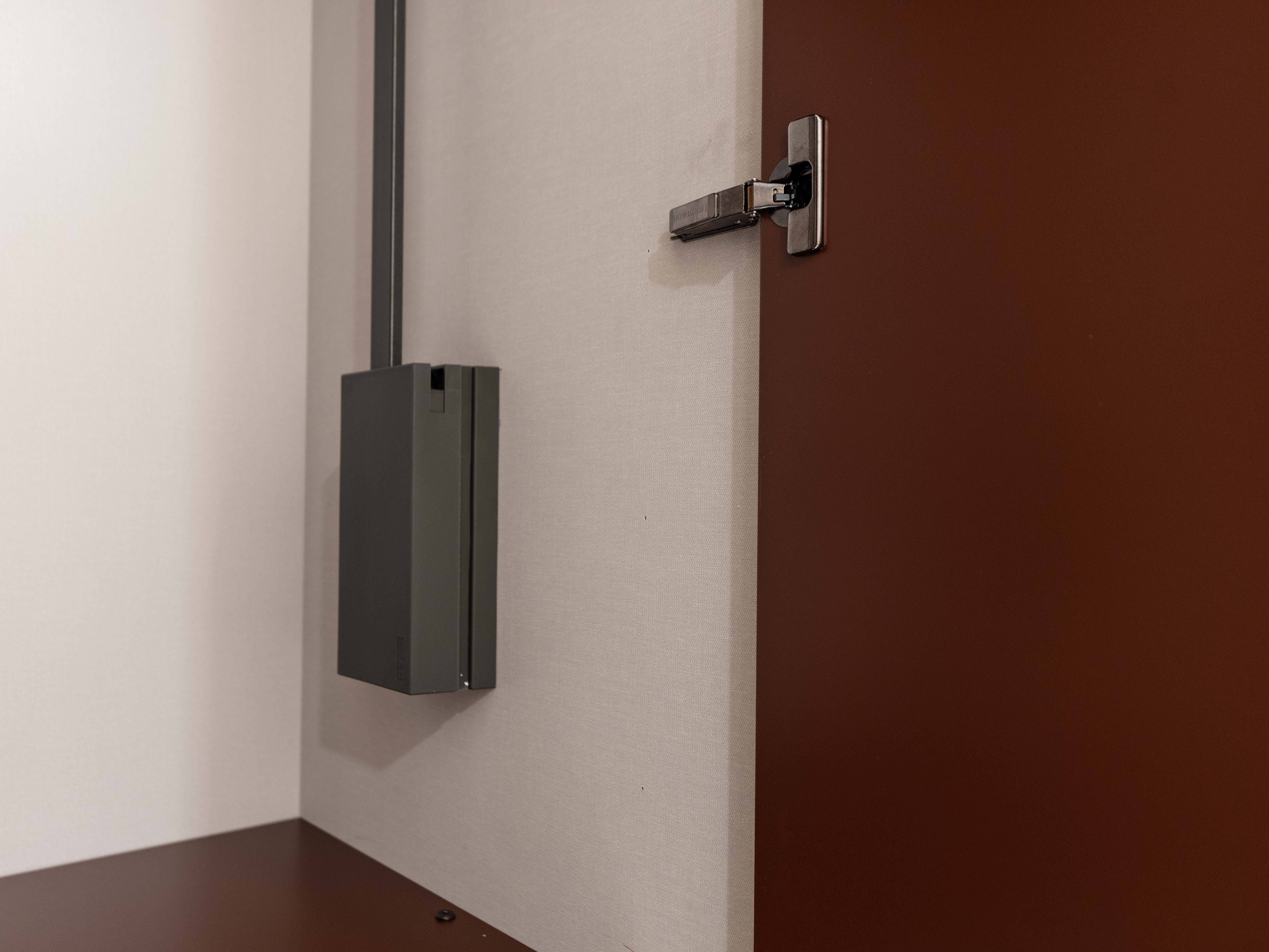 Novamobili Night Collectie draaideurkast mat mogano rood B272,5 x D58,2 ...